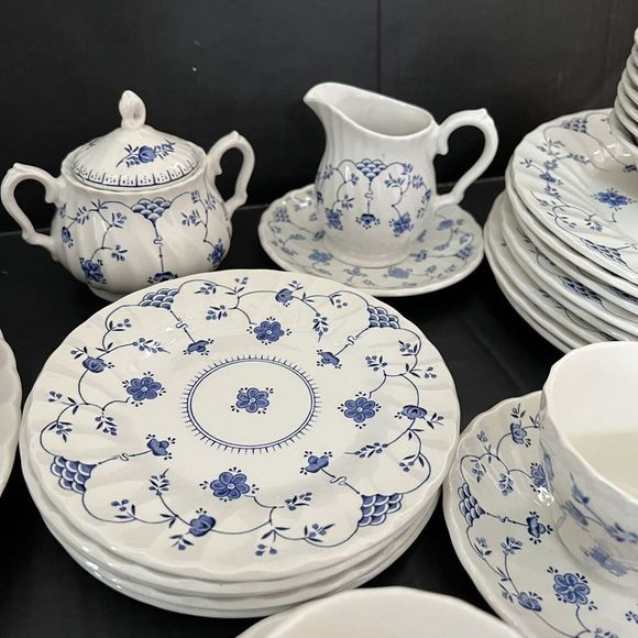 Myott | Kitchen | Myott Staffordshire Finlandia Table Wear Tea Dinner ...